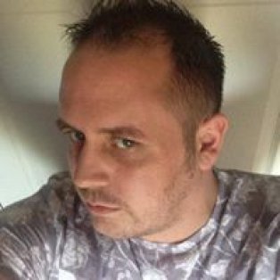 by Jamie Hibbert. Photo stock - StudioNow