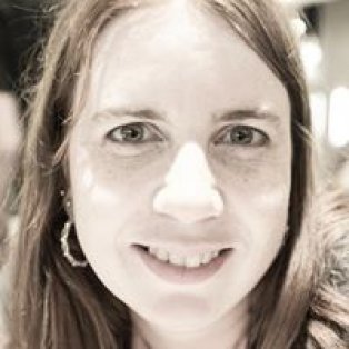 by Jennifer Cheatham. Photo stock - StudioNow